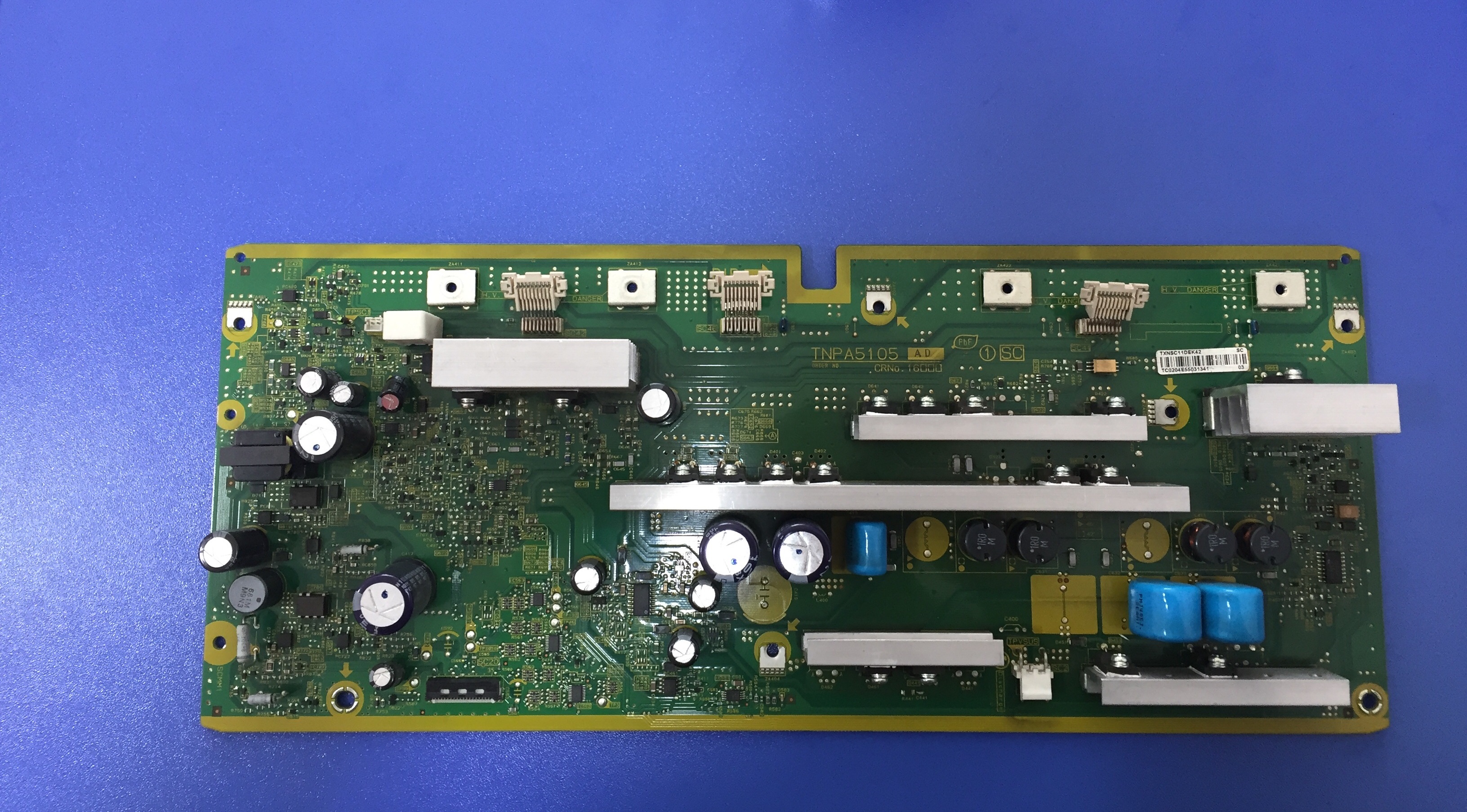 TNPA5105 AD 1 SC TXNSC11DEK42 TX-P42S20E YSUS BOARD - Televizyon Parçaları